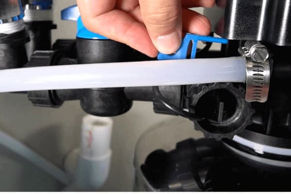 SpringWell SS1 Water Softener Troubleshooting Guide - QWL